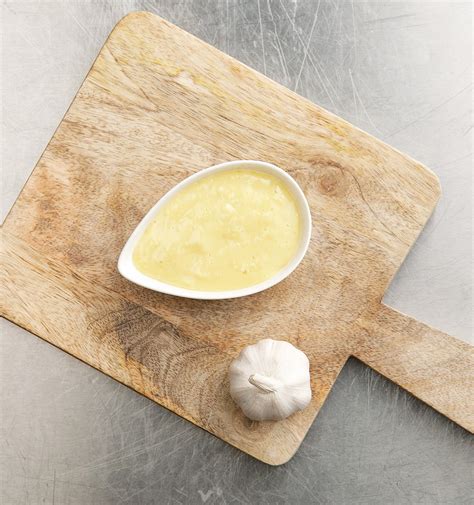 Айоли, пошаговый рецепт с фотографиями – Арабская кухня: Соусы и ...