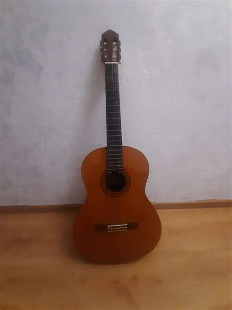 Гітара YAMAHA C40 б/у: 2 950 грн. - Акустичні гітари Чернівці на Olx