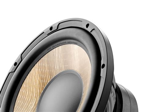 Sub P 25 F | Focal America