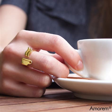 Amorem (64 gambar): gelang tali, pendants dan perhiasan lain dengan ...