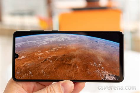 Samsung Galaxy A33 5G review: Our lab tests - display, battery life ...