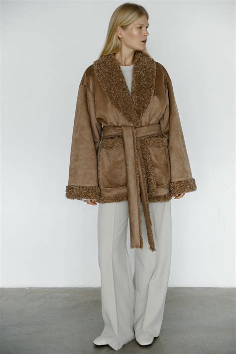 KATERINA MYACHINA Lookbook FW'22-23 :: Behance