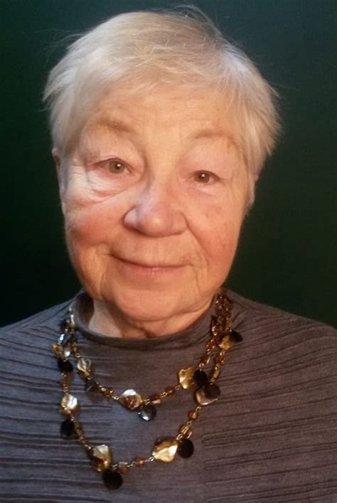 Лидия Ильина. Биография