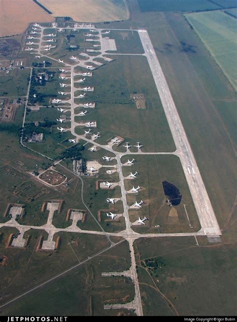 Tiedosto:Airport, Airport Overview JP7207882.jpg – Wikipedia