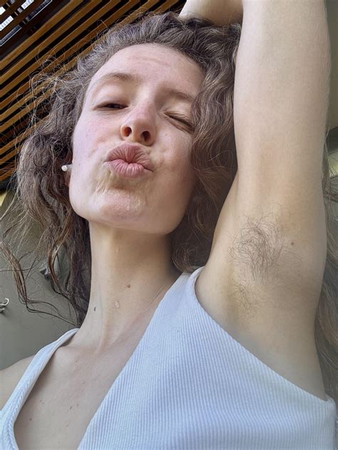 Just some sweaty and salty armpits : r/HairyArmpits