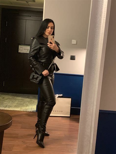 Beautiful & Dominant! Leather Outfit, Leather Fashion, Leather Boots ...