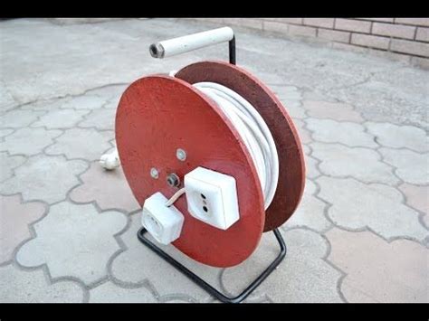 Как сделать электрический удлинитель на катушке своими руками. DIY ...