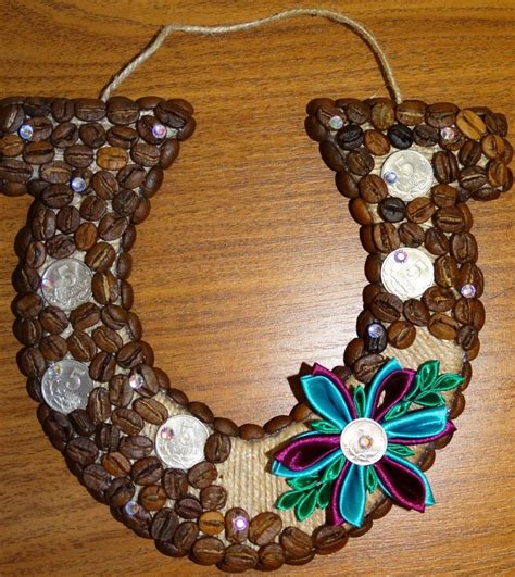 Подкова из кофе | Подковы, Бутылка, Кофе