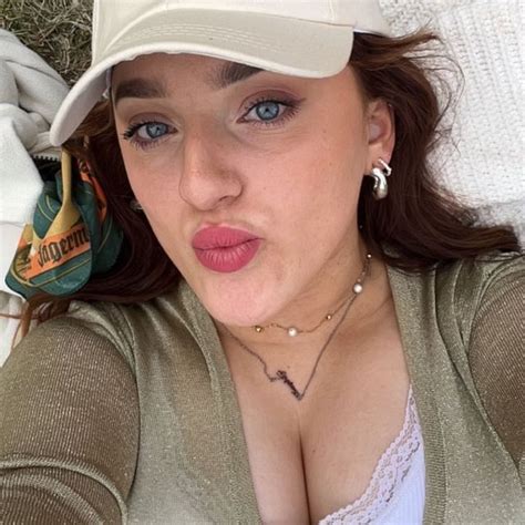 soph ☽ (@sophieions) • Threads, Say more