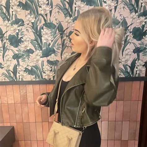 𝓜𝒶𝒹𝒹𝒾ℯ 𝓓𝒶𝓌𝓈ℴ𝓃 𝓍𝓍 (@maddie_oxox_dawson) • Threads, Say more