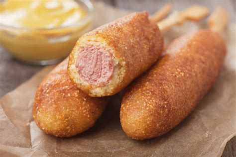 Corndog - Bilder und Stockfotos - iStock
