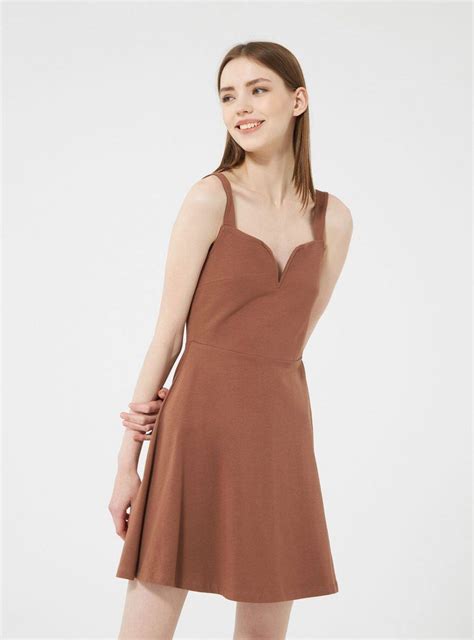 Dresses's Woman - Buy Online | Terranova