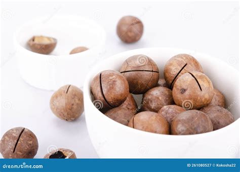 Organic Macadamia Nuts in a Bowl Stock Image - Image of healthy, macro ...