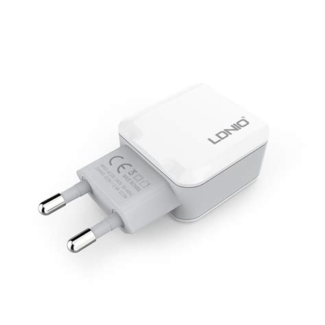 CHARGER LDNIO A2202 LED LAMP WITH LIGHTNING CABLE | Baku Electronics 2024
