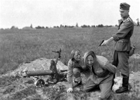 Фотомонтаж как инструмент пропаганды в Великой Отечественной войне ...