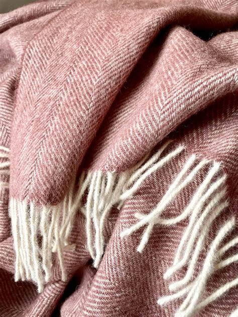 British 100% lambs wool luxury products - HN Magazine