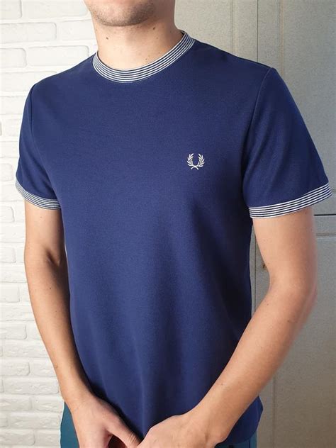 Мужская коттоновая футболка fred perry фред перри оригинал — цена 351 ...