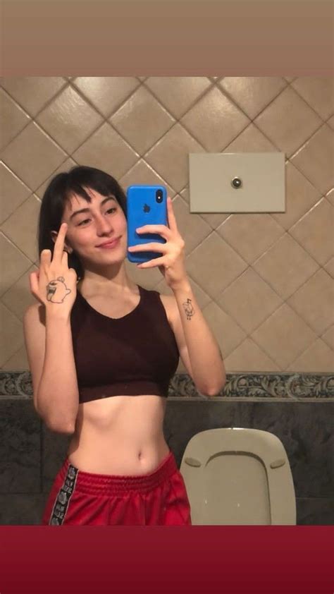 10 Hot Sexy Ori de Mierda Bikini Pics