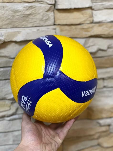 Волейбольный мяч Mikasa V200W со скидкой - Прочие виды спорта Астана на Olx