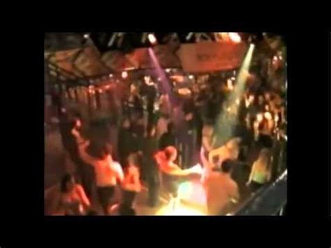The Blue Orchid - Croydon, April 2000 - YouTube
