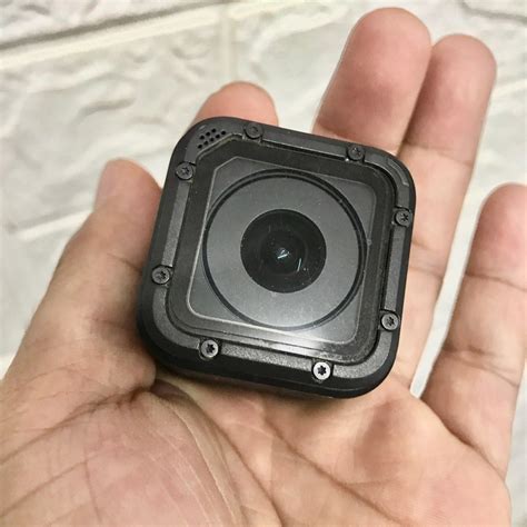 GO PRO HERO 5 SESSION, Photography, Video Cameras on Carousell