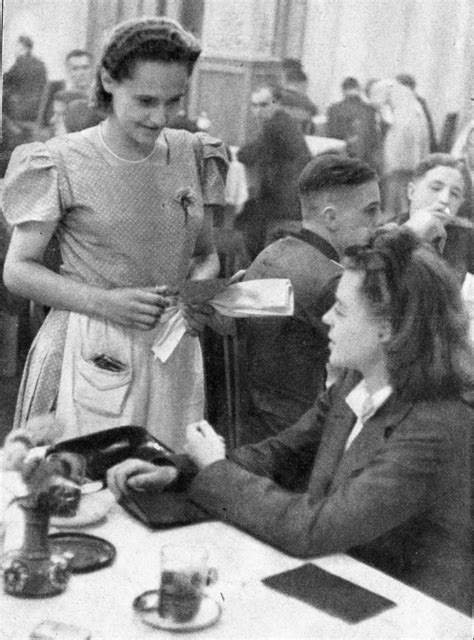 100 лет профессии официантки!: foto_history — LiveJournal