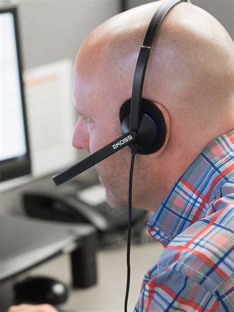 CS200 USB Communication Headsets - Koss Stereophones