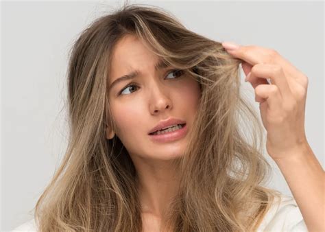 Can I Bleach My Hair Again After 24 Hours? Expert's Insights