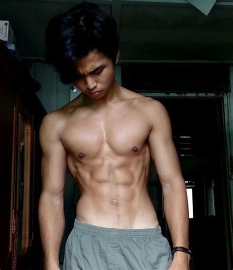 Cowok Ngocok